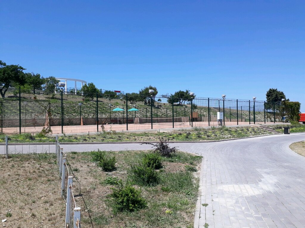 Tenis kortu Теннисный корт, Sevastopol, foto