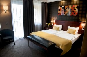 Hotel Azúr Premium (Somogy vármegye, Siófok, Erkel Ferenc utca), otel  Siófok'tan