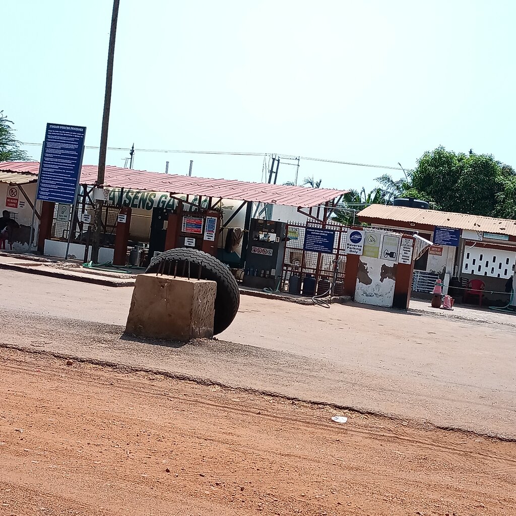 Benzin istasyonu Kaysens Gas, Dünya, foto