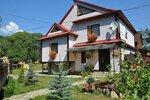 Bozhena (вулиця 1 Травня No:23А), otel  Yaremcha'dan
