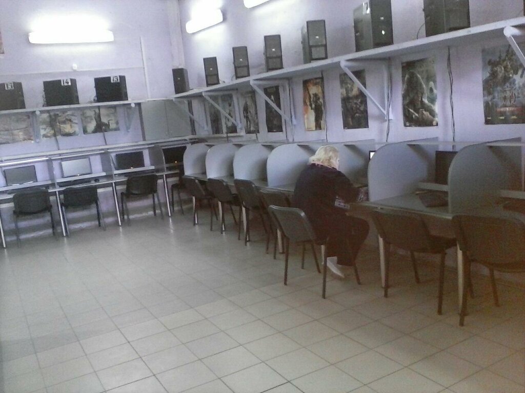 i̇nternet kafeler Internet-centr Arena, Suvorov, foto