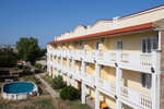 Miratel (улица Рыбалко No:86, село Поповка), otel  Kırım Cumhuriyeti'nden