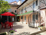 Yasmin (Можжевеловая улица No:19), otel  Sudak'tan