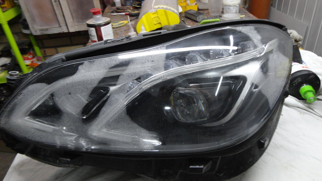 Restorasyon atölyeleri Remont far bamperov, Kiev Bölgesi, foto