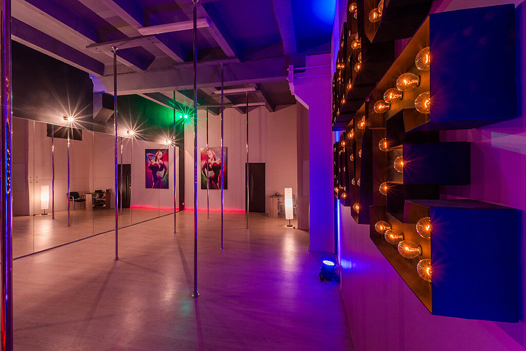 Dans okulları Pole dance studio Amagi Love, Saint‑Petersburg, foto