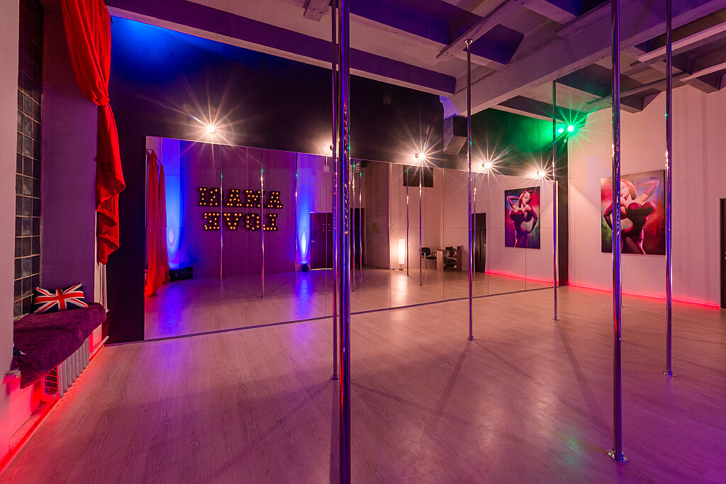 Dans okulları Pole dance studio Amagi Love, Saint‑Petersburg, foto