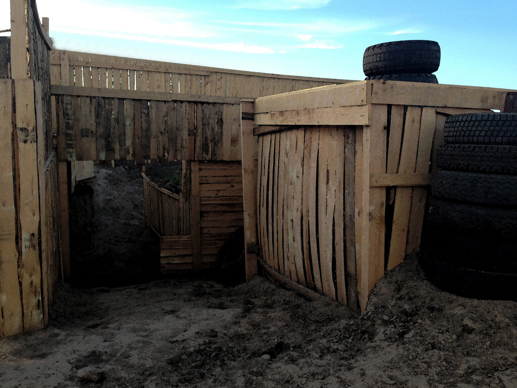 Etkinlik organizasyonu Peyntbolny klub Gl-45, Krasnoyarski krayı, foto