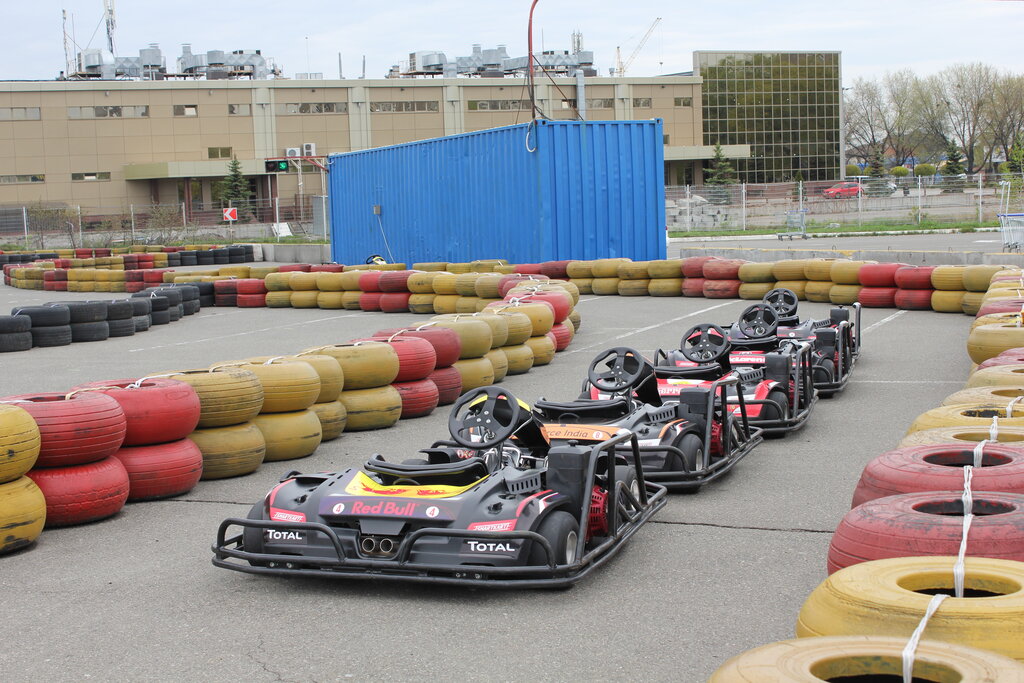Karting Karting-tsentr Sky kart, Kiev, foto