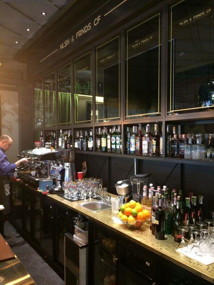 Kafe Nelson and Friends cafe, Kiev, foto