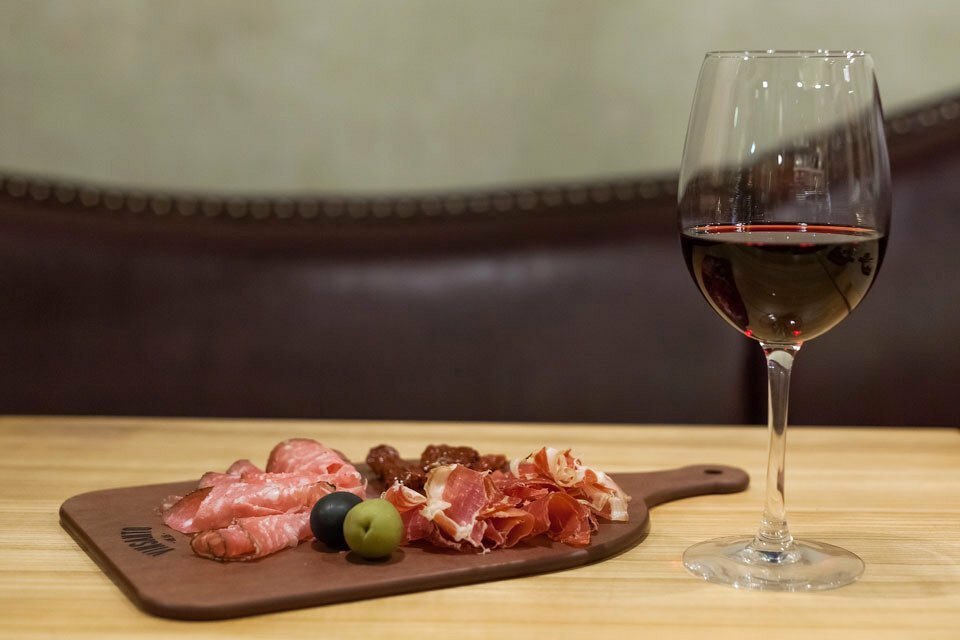 Bar Vinny bar Vinsanto, Kiev, foto