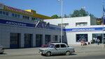 Magazin-servis Atl (vulytsia Myru No:151), jant ve lastikçiler  Mukaçeve'den