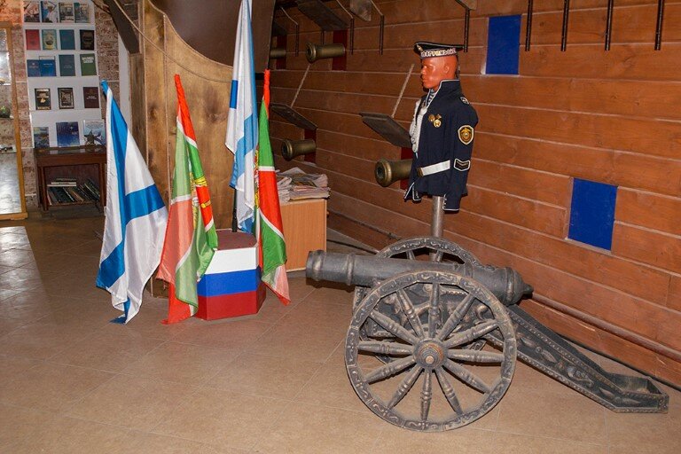 Müzeler ve sanat galerileri Museum of Fyodor Ushakov and the Russian Fleet, Tutayev, foto