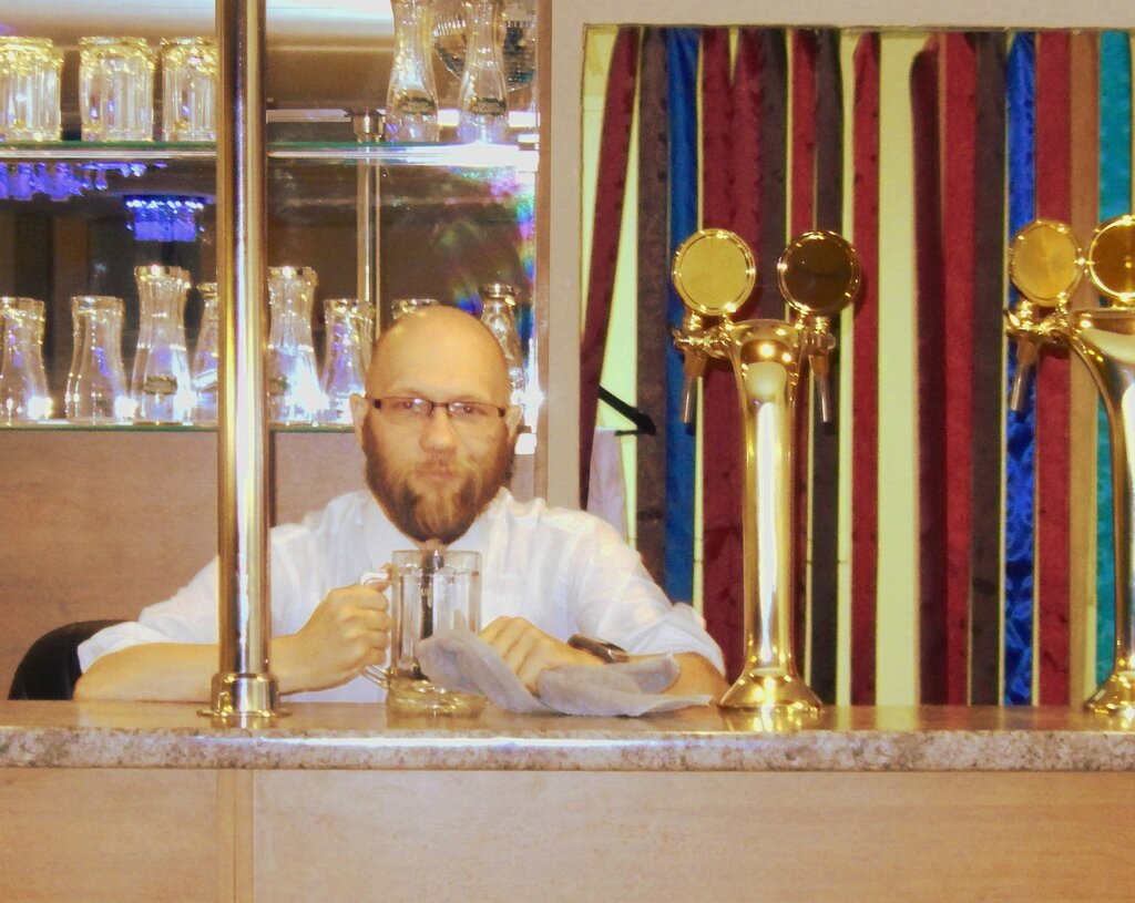 Kafe Pab Severny polyus, Tver, foto