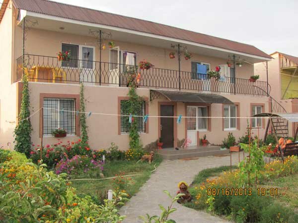 Emlak ofisi Mini-gostinitsa Mriya, Berdyansk, foto