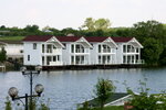 Family Eco Club Rulikov (Radhospna vulytsia No:3, selo Poradivka), resort oteller, tesisler  Kiev Bölgesi'nden