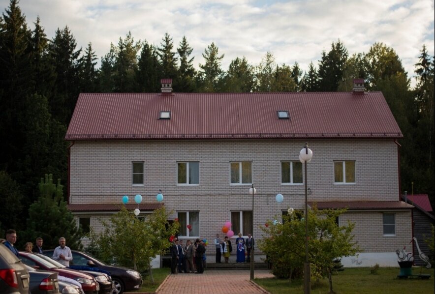 Resort oteller, tesisler Agrousadba Miroedovo, Smolenskaya oblastı, foto