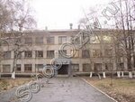 Shkola № 3 (vulytsia Karla Libknekhta No:7А), ortaokul  Lugansk'tan
