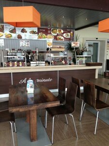 A la minute (Тираспольське шосе No:22, Одеса), restoran  Odesa'dan