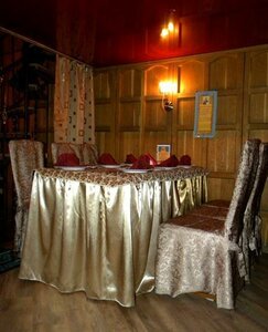 Restoran u Kamina (Soborna vulytsia No:34, Sumy), kafe  Sumi'den