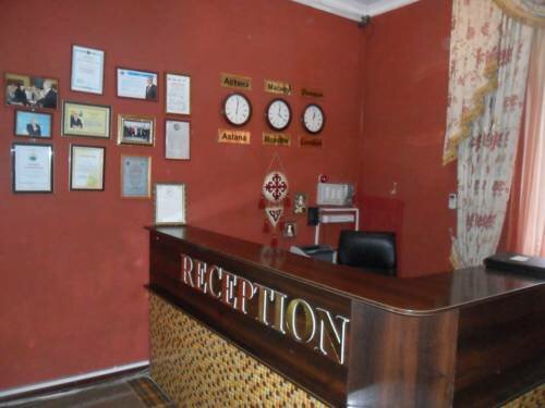 Otel Raykhan, Atırav, foto