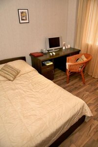 Малый отель (Angarsk, 7-y mikrorayon, 35), hotel  Angarsk'tan