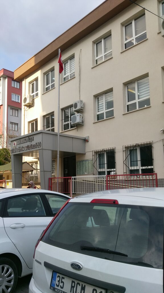 Belediyeler, devlet daireleri Bayraklı İlçe Milli Eğitim Müdürlüğü, İzmir, foto