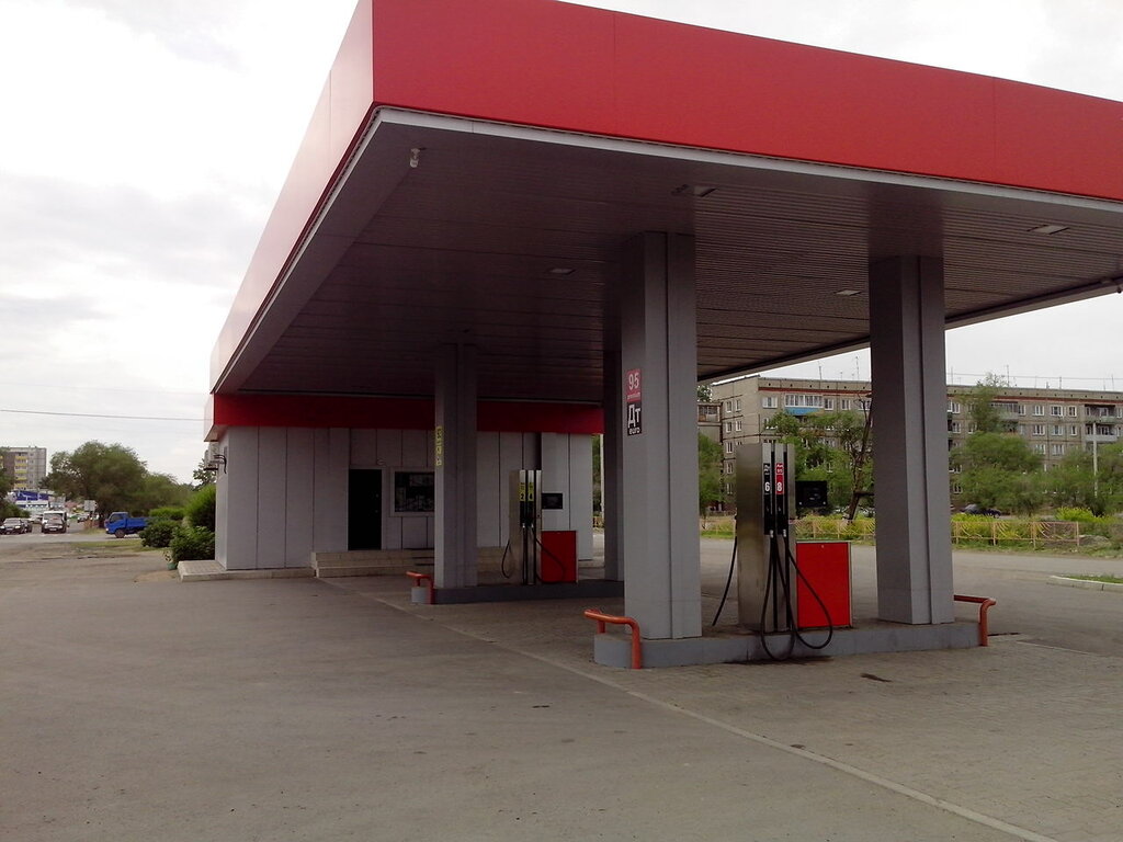 Benzin istasyonu Krasnoyarsknefteproduct, Çernogorsk, foto
