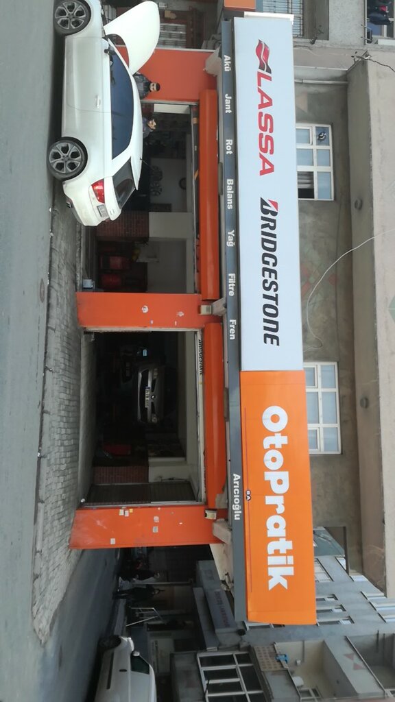 Otomobil servisi Yaprak Oto Mobil 1 Center, İstanbul, foto