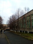 Shkola № 42 (Kapitana Kopytova Street No:36), ortaokul  Murmansk'tan