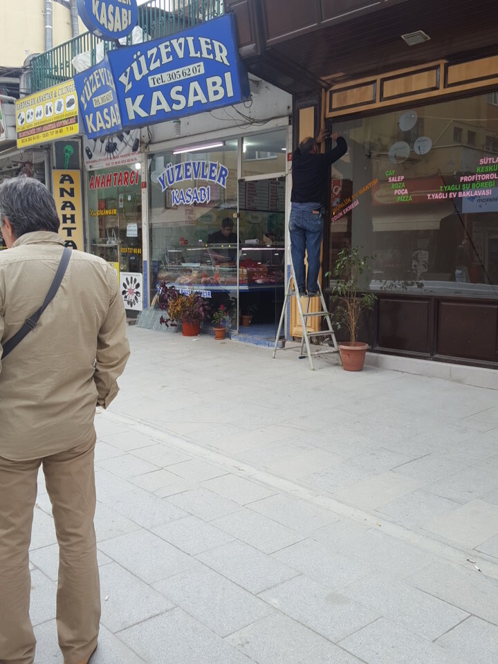 Kasap, şarküteri Yüzevler Kasabı, İstanbul, foto