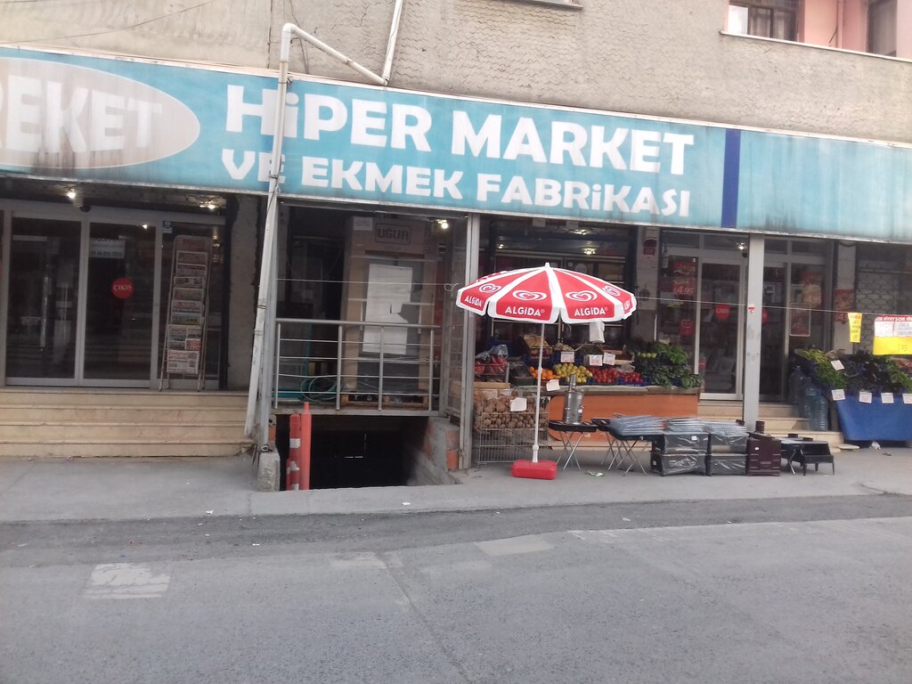 Süpermarket Bereket Hipermarket, İstanbul, foto
