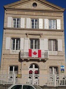 Joyeux Reveil (Normandie, Departement Calvados, Arrondissement de Caen, Courseulles-sur-Mer, Rue Pierre Villey, 8), otel