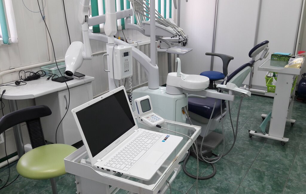 Özel ağız ve diş sağlığı klinikleri ve muayenehaneleri StomatologiyaShevchenko, Krasnodar, foto