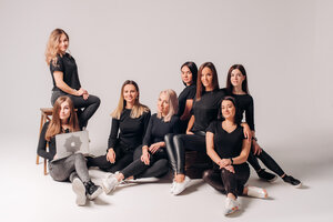 Студия дизайна взгляда Malinina Studio (Prosvescheniya Avenue No:99, Saint Petersburg), kaş ve kirpik salonu  Saint‑Petersburg'dan