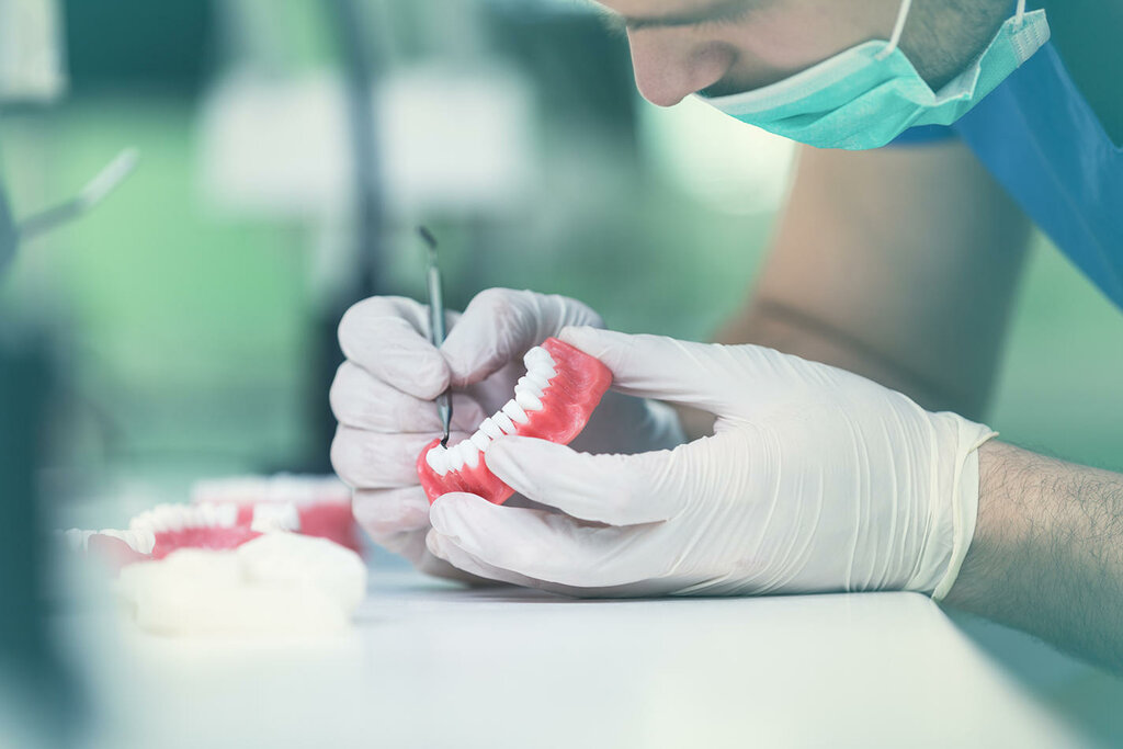 Özel ağız ve diş sağlığı klinikleri ve muayenehaneleri Dident, Limburg, foto