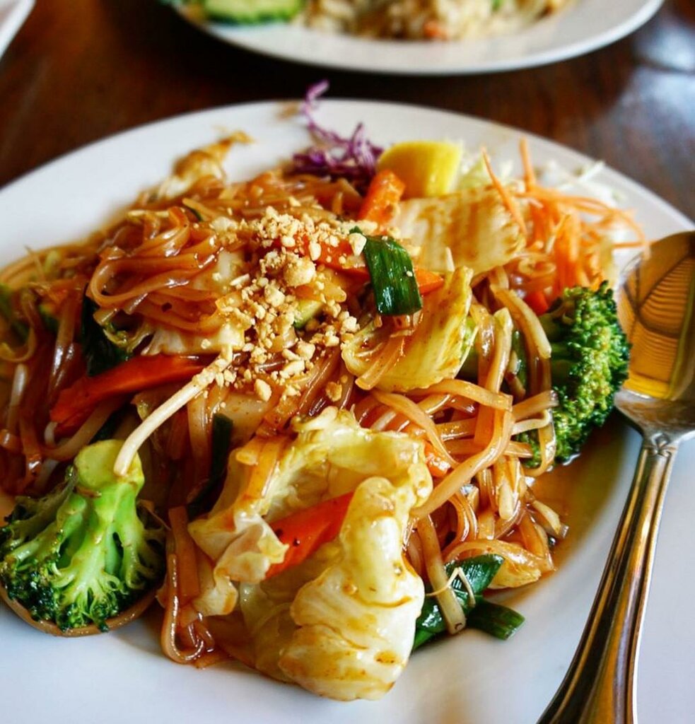 Suşi restoranı Bangkok Happy Bowl Thai Bistro and Sushi Bar, Havai Eyaleti, foto