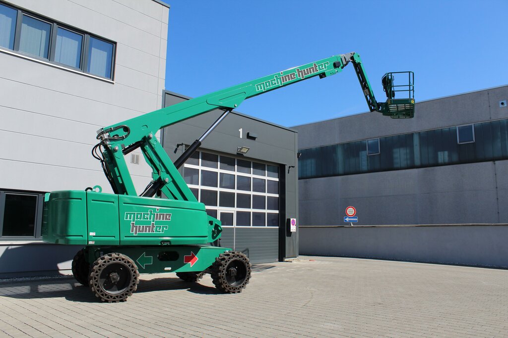 Kiralama noktası Machine Hunter Telestapler Gabelstapler Arbeitsbühne Hannover, Aşağı Saksonya, foto