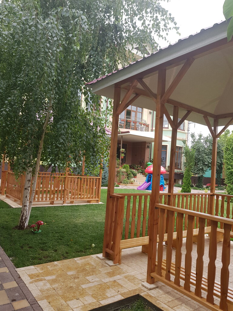 Anaokulları Ozornye Pochemučki, Andican, foto