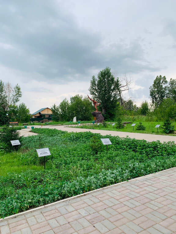 Kültür ve eğlence parkları сквер Героев ВОВ, Krasnoyarski krayı, foto