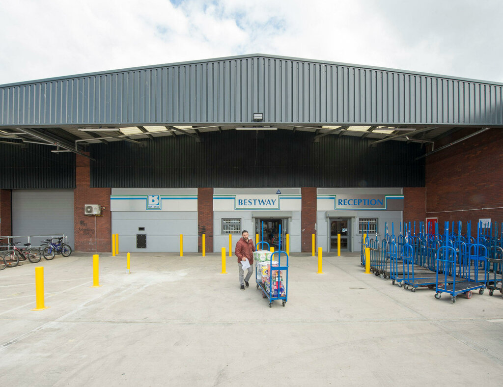 Toptancılar Bestway Tottenham, Londra, foto