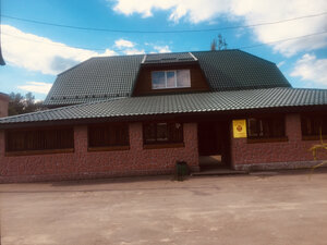 У Семеныча (Molodyozhnaya ulitsa No:1, derevnya Astapkovichi), kafe  Smolenskaya oblastından