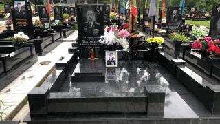 Ünlü kişilerin mezarları Полковник Александр Станиславович Богомолов, Moskova ve Moskovskaya oblastı, foto