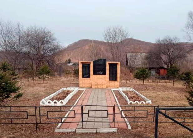 Anıt, heykel Воинам Великой Отечественной войны, Amursk Bölgesi, foto