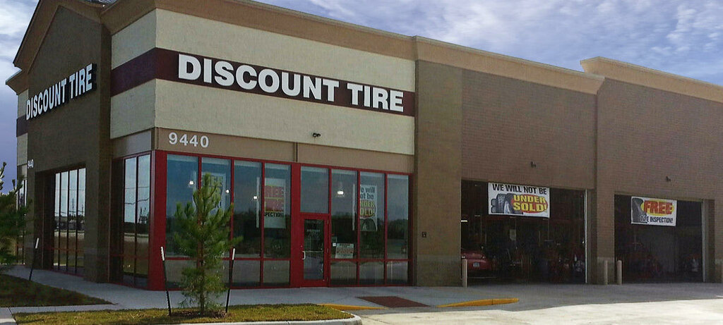 Jant ve lastikçiler Discount Tire, Texas, foto