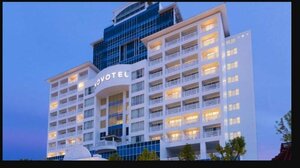 Novotel Phuket City Phokeethra (Mueang Phuket, Amphur Muang, Tambol Talad Yai, Chanachareon Road, 40/5 ), otel  Phuket'ten