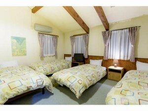 Pension Moomin Papa (Hyogo Prefecture, Mikata District, Town of Shin-onsen), otel