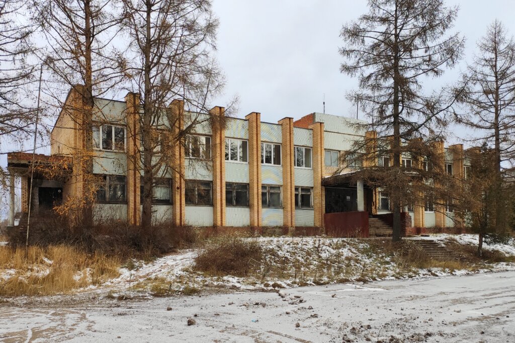 Belediyeler, devlet daireleri Administratsiya Selskogo Poseleniya Petrovskoye Klinskogo Munitsipalnogo rayona, Moskova ve Moskovskaya oblastı, foto