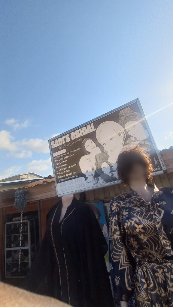 Güzellik salonu Sadi’s Bridal, Dünya, foto