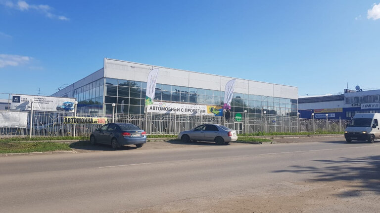 Otomobil satış galerileri KLYUCHAVTO avtomobili s probegom, Perm, foto