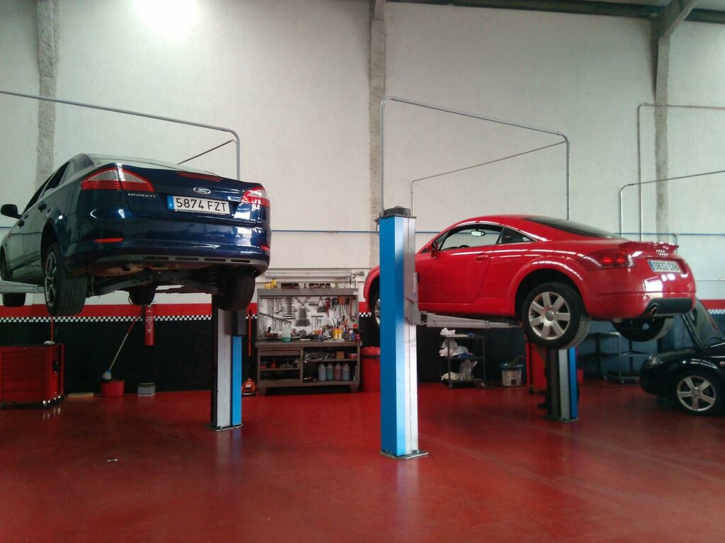 Otomobil servisi Urfiauto, Kastilya ve Leon, foto